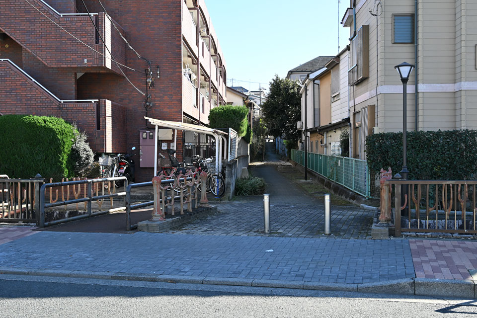 Natrium.jp - 白子川周辺の水路敷群（旧白子川）